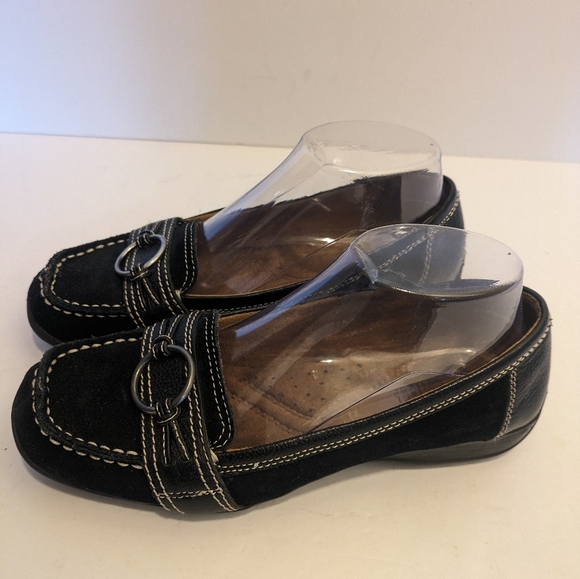 Naturalizer | Shoes | Naturalizer Suede Leather Loafer Sz 75 | Poshmark
